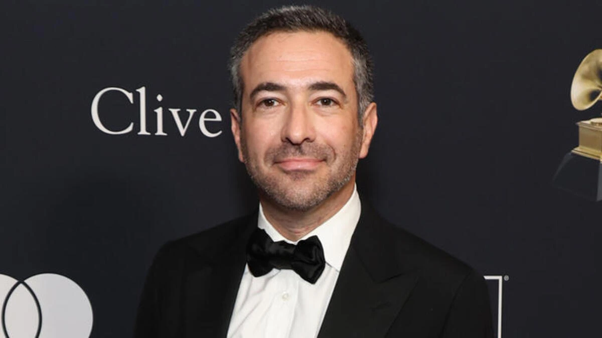 Ari Melber MSNBC, Bio, Age, Height, Wife, Salary, Net Worth - IconicBios
